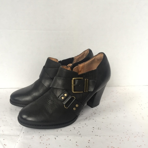 Clarks Indigo | Shoes | Clarks Indigo Heath Woodlark Black Boot 7m ...